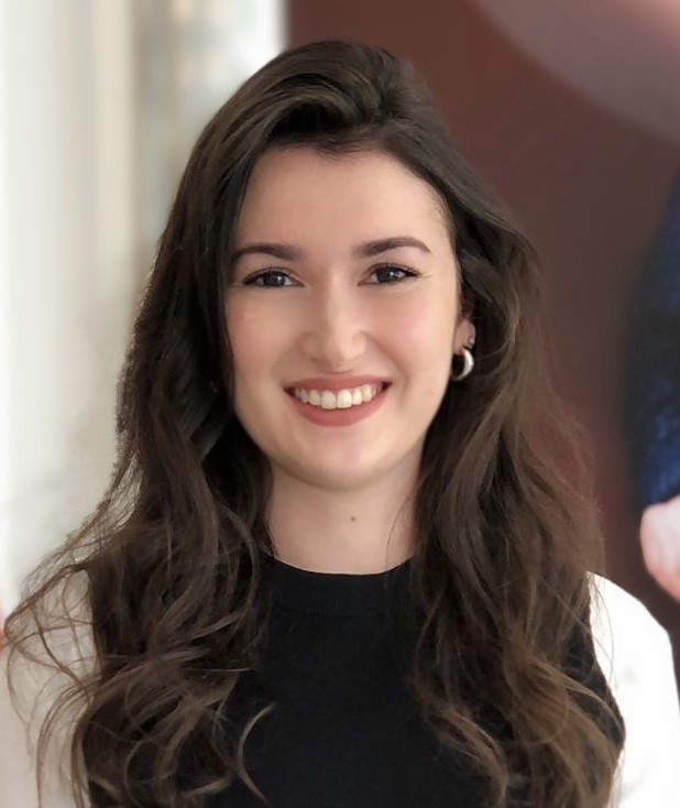 Esra Balcı Maraşlı ile Online Terapiye Başla - Terappin